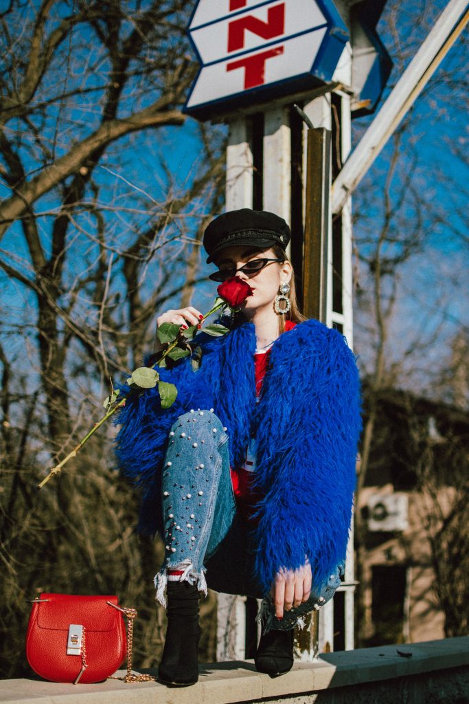 The color combination you need to try this year: red and blue ...